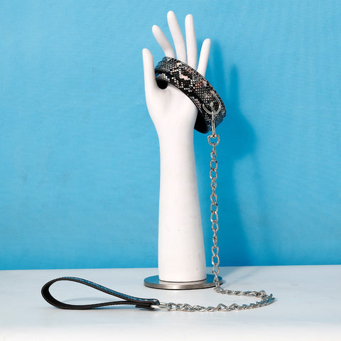 BDSM Snakeskin Style Bondage Collar With Leash Black Fetish Accessor bdsm-snakeskin-style-bondage-collar-with-leash-black-fetish-accessor